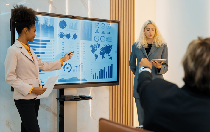 Linking Course Concepts to Real-World Risk | AACSB